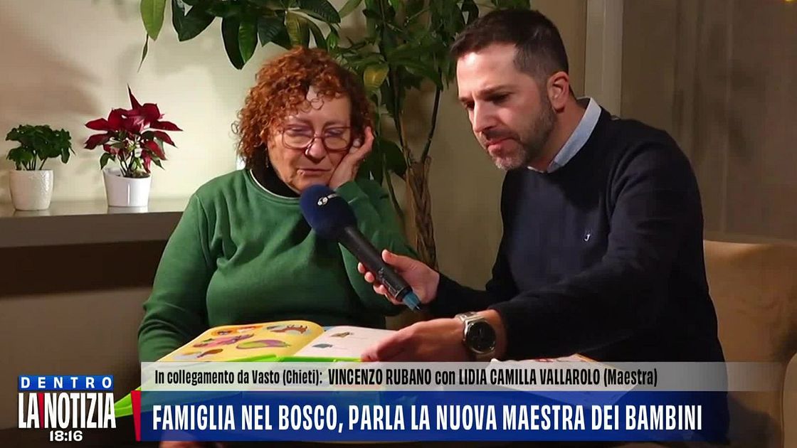 Famiglia nel bosco, la maestra dei bambini dopo il primo giorno di ...