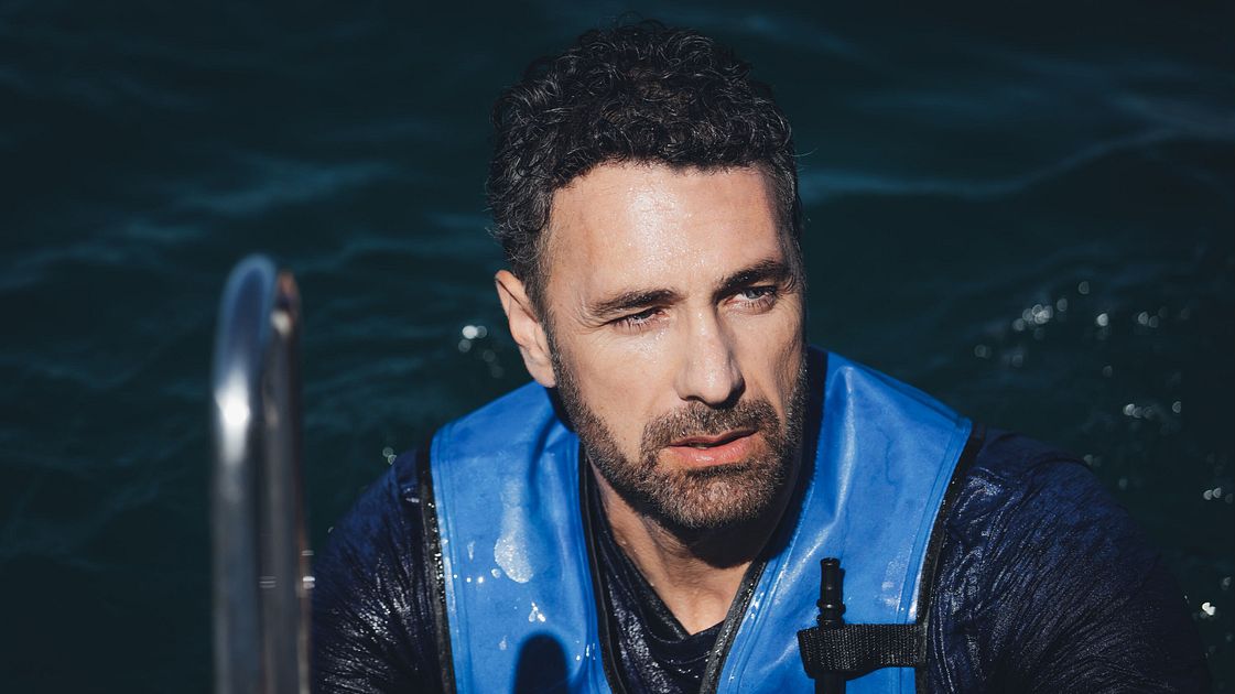 I Fantastici 5 con Raoul Bova: quando inizia, trama, cast, streaming ...