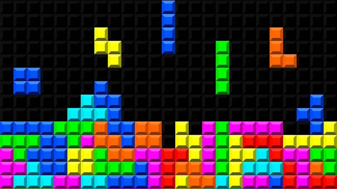 Tetris, il leggendario gioco a incastri compie 36 anni | Mediaset Infinity