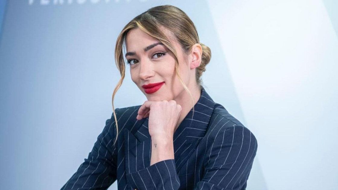 Soleil Sorge, il capitolo del suo libro su Alex Belli e Delia Duran | Mediaset Infinity