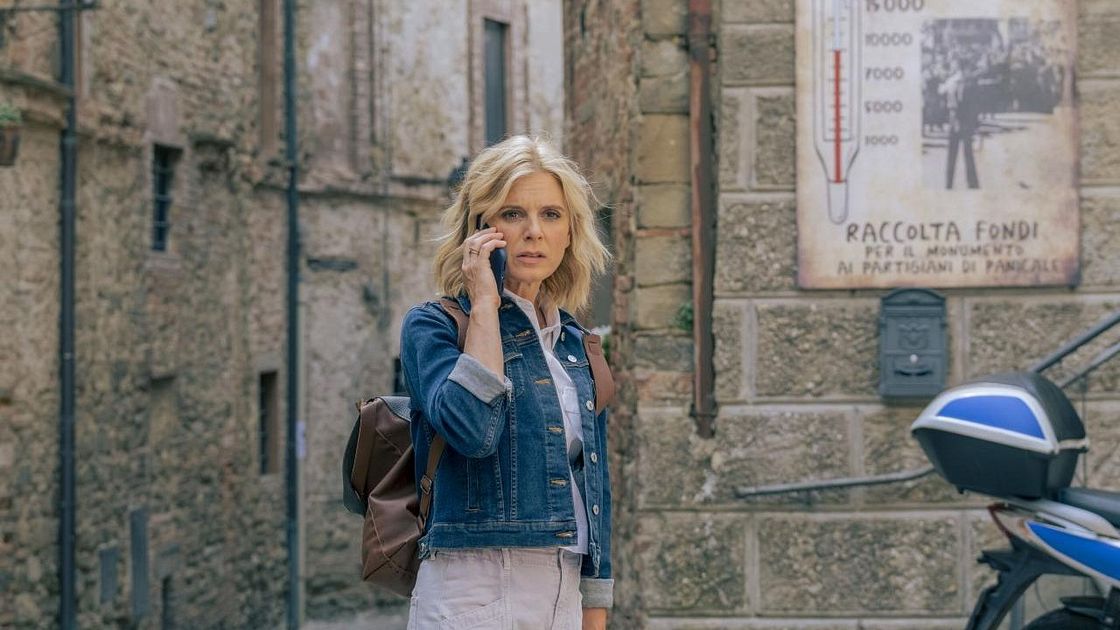 Signora Volpe: trama, anticipazioni, cast, dove è girata | Mediaset ...