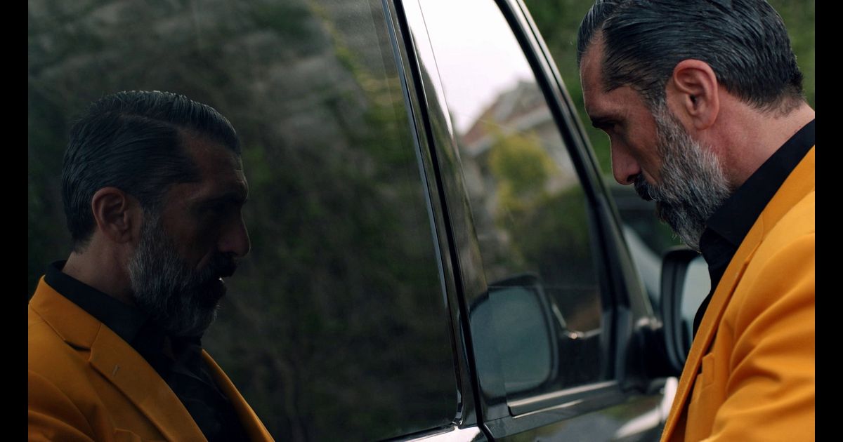 El Círculo: Cap.57 - El sastre siempre llama dos veces Video | Mediaset ...