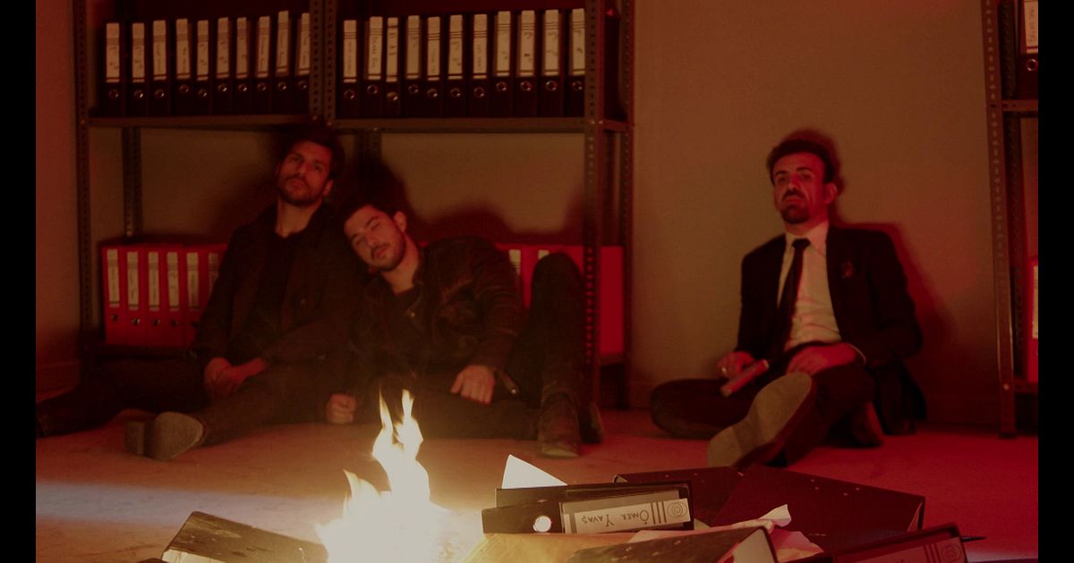 El Círculo: Cap.61 - Cenizas del pasado Video | Mediaset Infinity