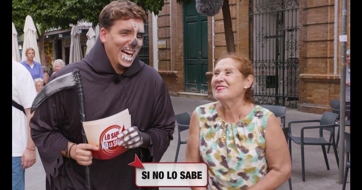 Lo sabe, no lo sabe: El gracioso susto de Xuso Jones, disfrazado de ...