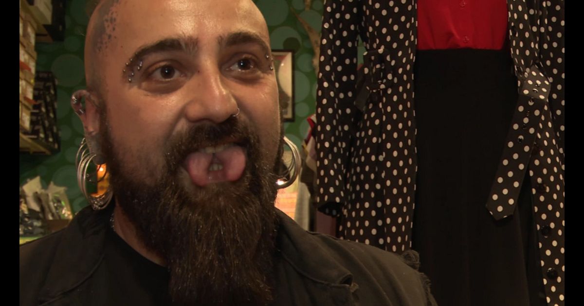 Callejeros: La brutal modificación corporal de Alan: una lengua partida ...