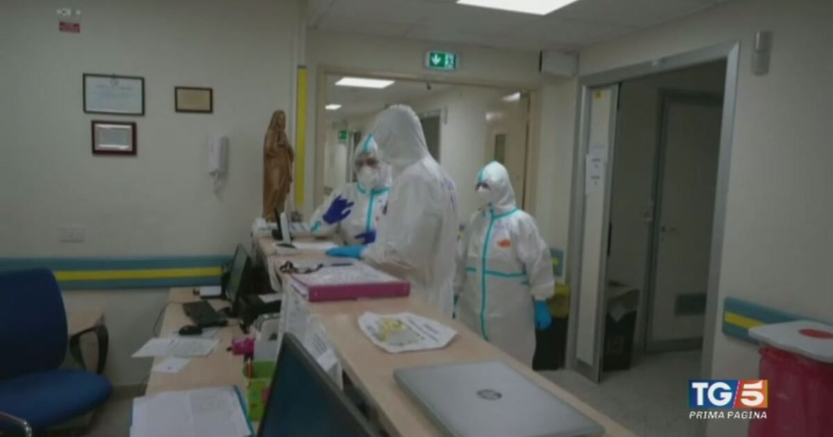 TG5: 45 mila morti in Italia da inizio dell'epidemia Video | Mediaset ...