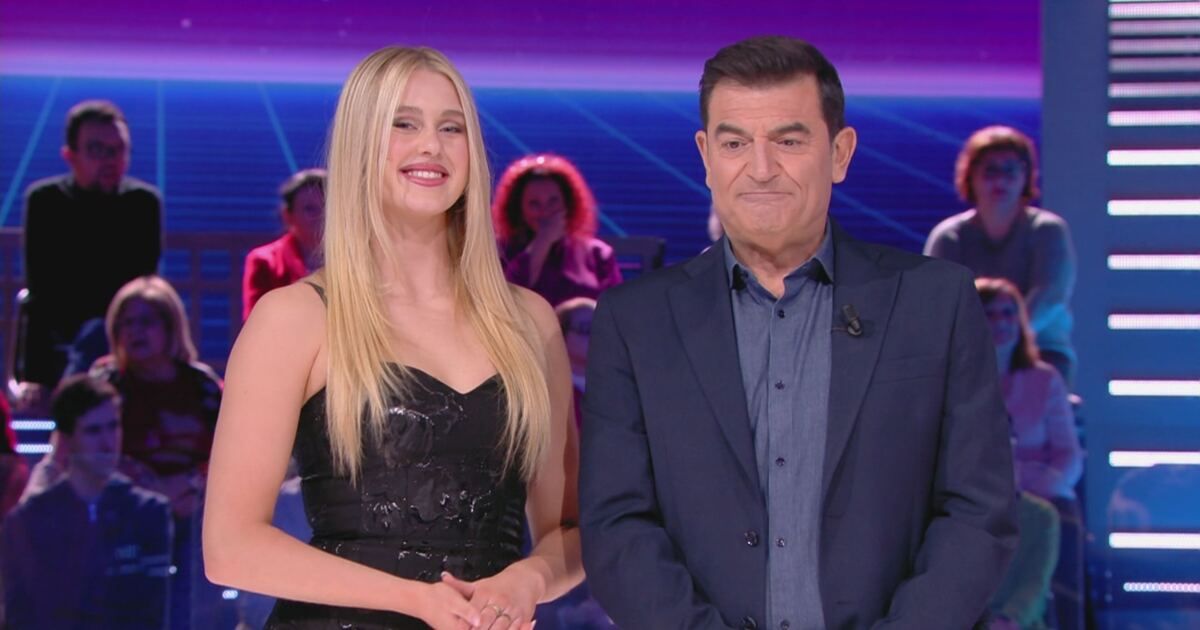 Caduta libera: Martedì 6 gennaio Video | Mediaset Infinity