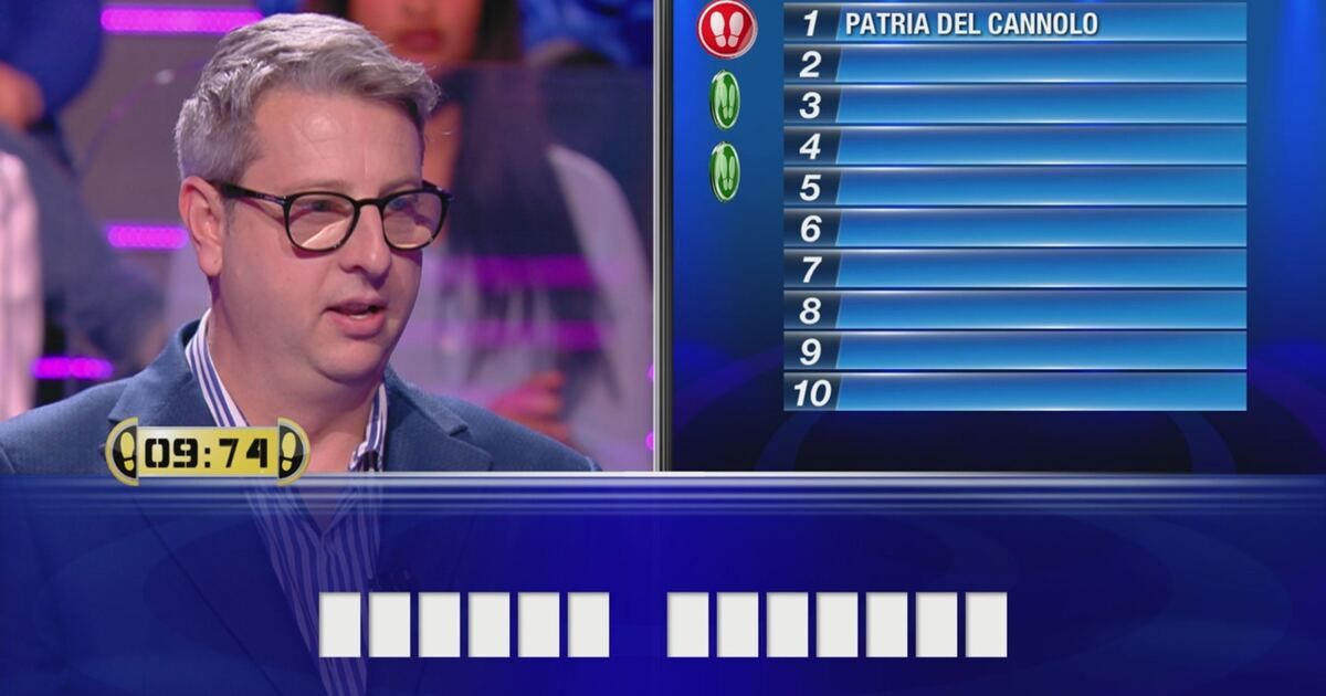 Caduta libera: "A casa di": Angelo vs Enrico Video | Mediaset Infinity