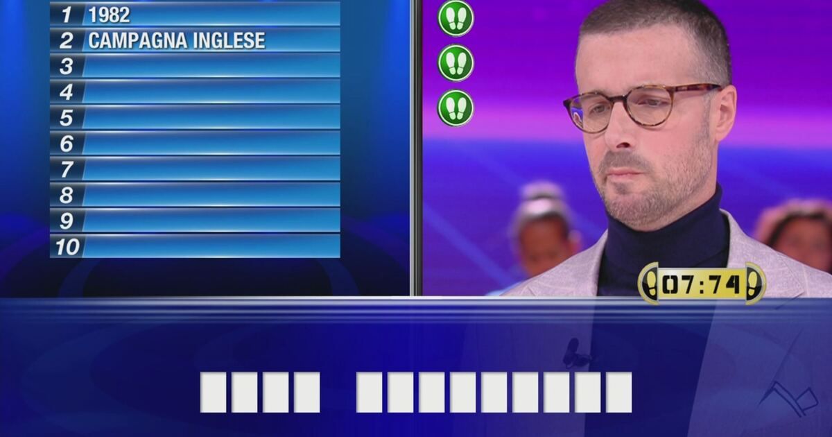 Caduta libera: "A casa di": Luca vs Tommaso Video | Mediaset Infinity