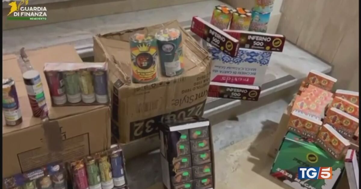 TG5: Attenti a quei botti! 2,5 mld per il cenone Video | Mediaset Infinity