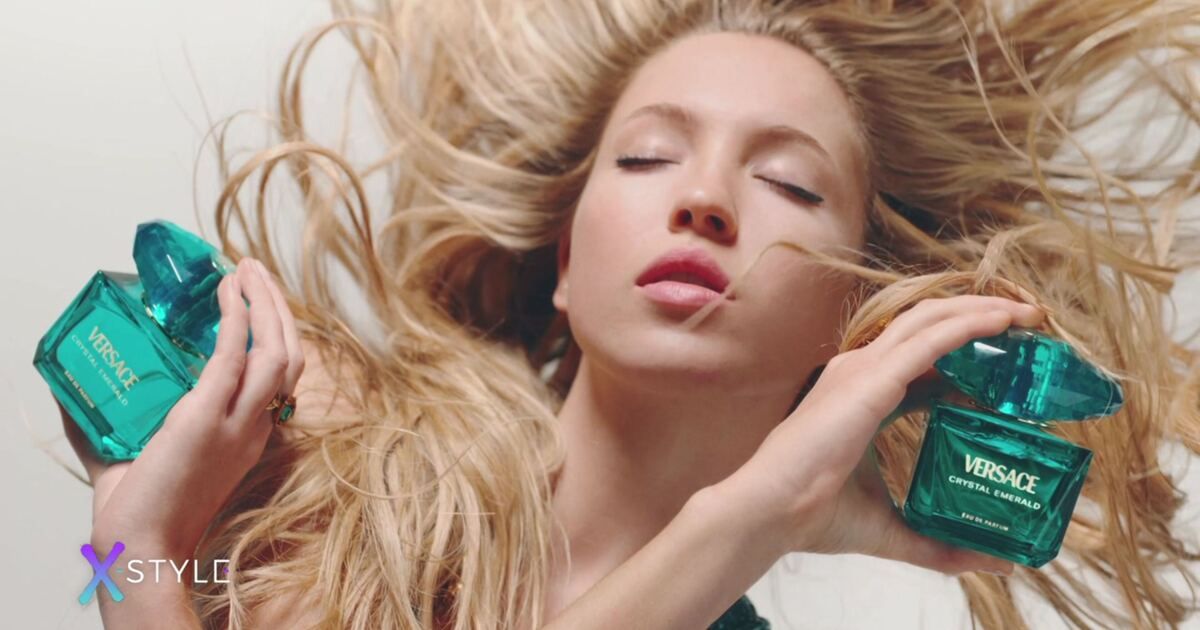X-Style: Versace Crystal Emerald Video | Mediaset Infinity