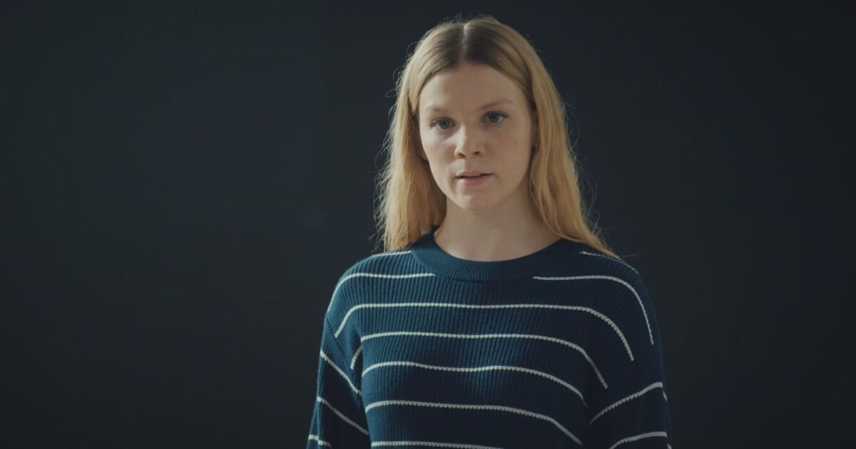 A testa alta - Il coraggio di una donna: Pt. 1 | Cap. 2 Video ...