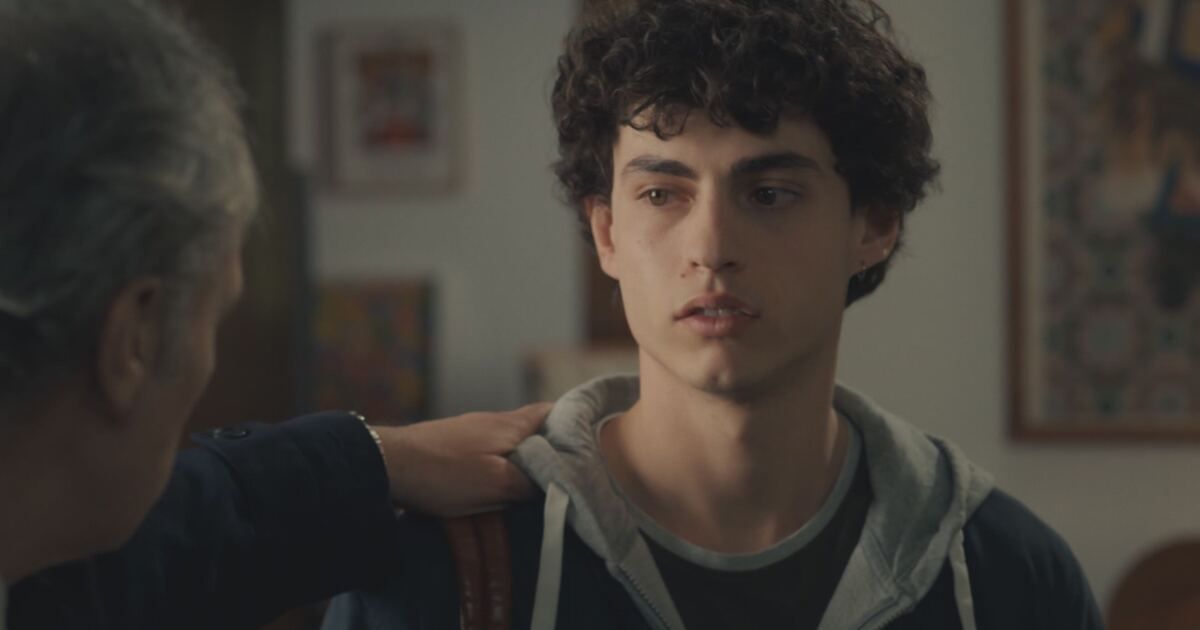 A testa alta - Il coraggio di una donna: Pt. 1 | Cap. 3 Video ...