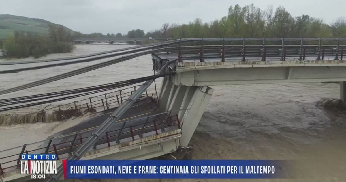 Dentro la Notizia: Fiumi esondati, neve e frane Video | Mediaset Infinity