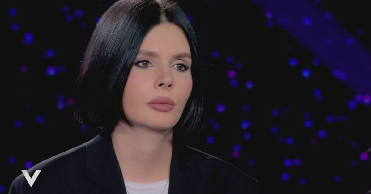 Verissimo: Evelina Sgarbi: l'intervista integrale Video | Mediaset Infinity