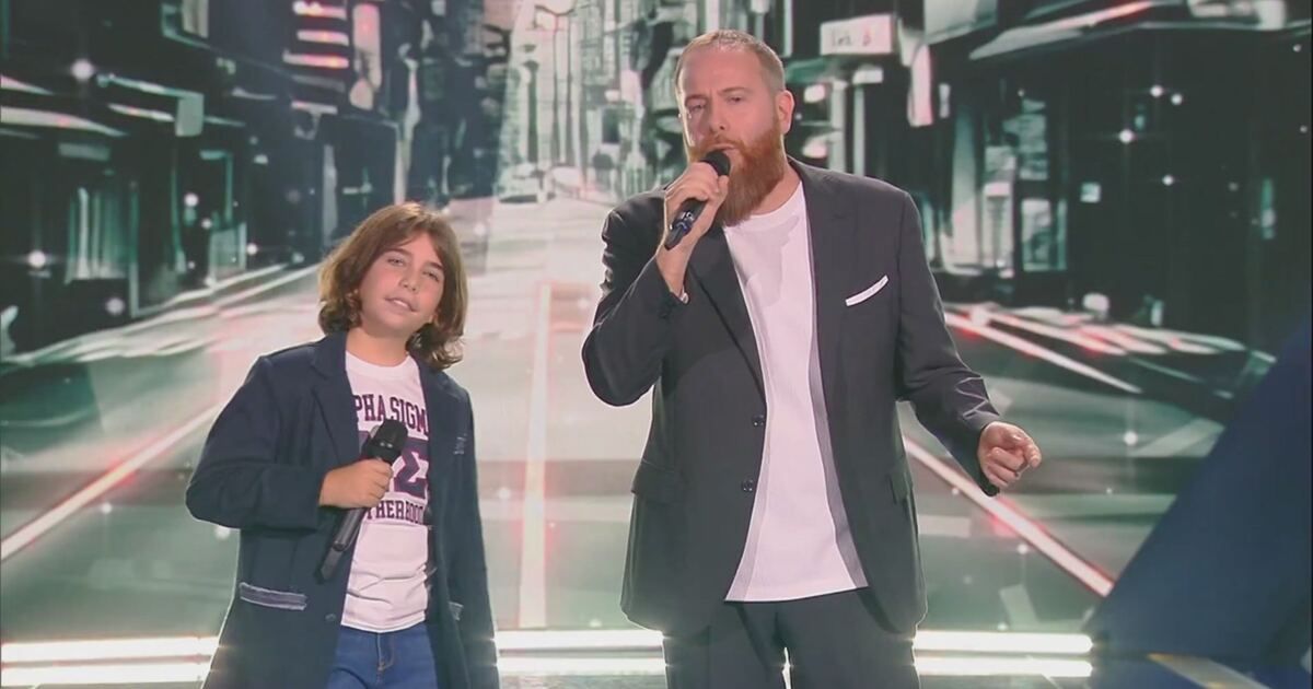 Io Canto: Andrea Montecolle e papà Fabio in "Il filo rosso" Video ...