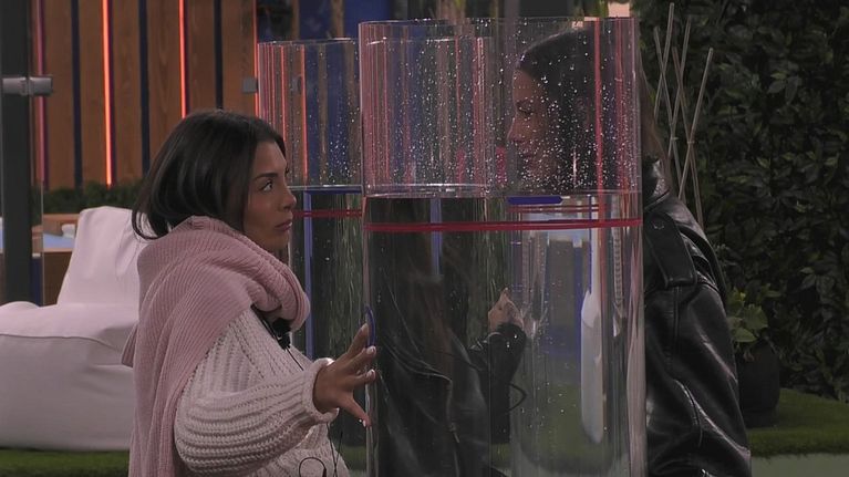 Grande Fratello: Il confronto tra Anita Mazzotta e Grazia Kendi Video | Mediaset Infinity