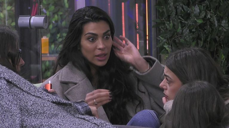 Grande Fratello: Ivana Castorina fa ancora discutere Video | Mediaset ...