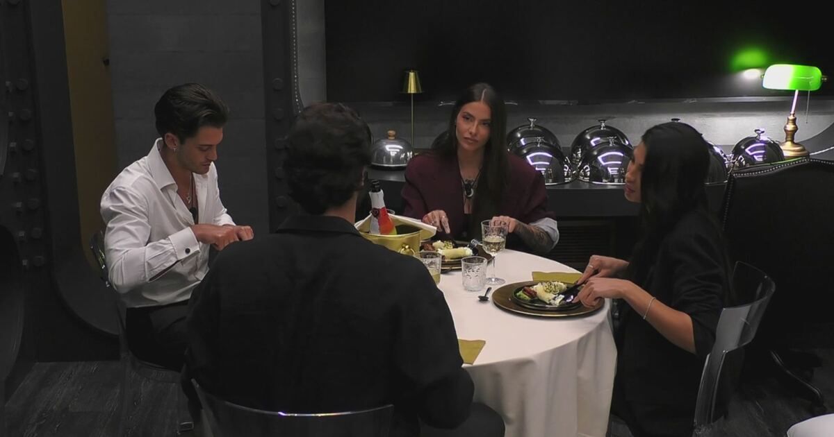 Grande Fratello: I 4 fortunati si godono la cena nella Stanza del ...