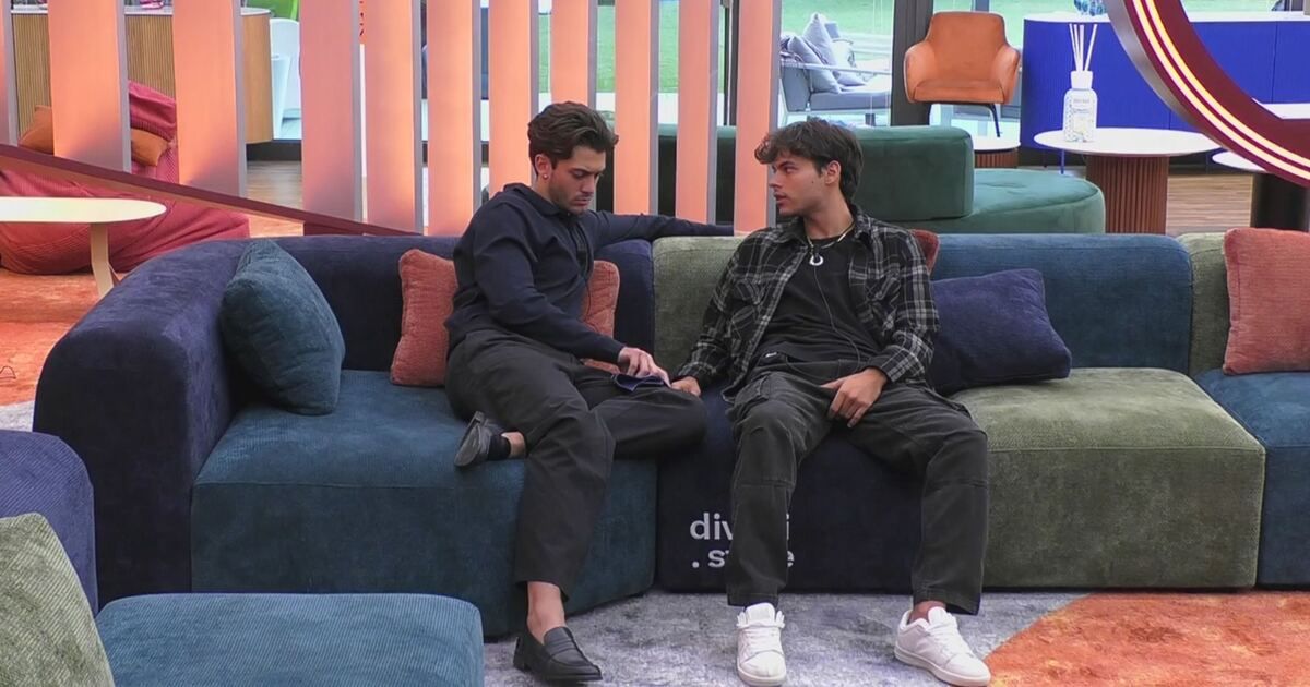 Grande Fratello: Simone De Bianchi sospetta strategie tra gli inquilini ...
