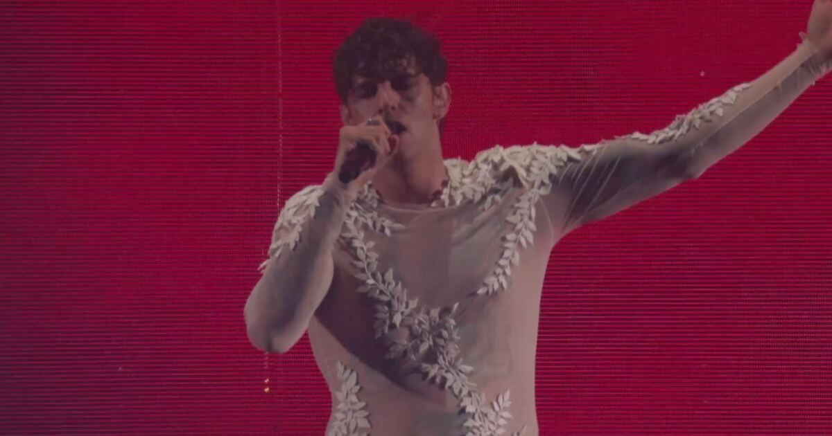 Studio Aperto: Lauro tra gli "dei" dell'Olimpico Video | Mediaset Infinity
