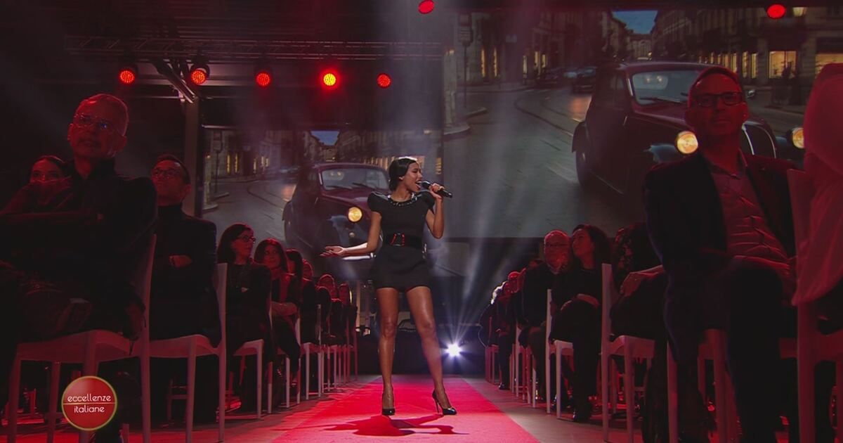 Galà dei 500 - Eccellenze italiane: Vhelade in "La Topolino amaranto ...