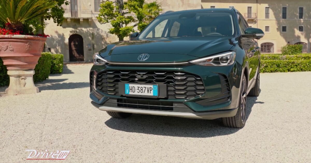 Drive Up: MG ZS Hybrid+ Video | Mediaset Infinity
