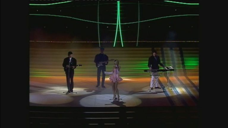 Mediaset Cult: Patsy Kensit e gli Eighth Wonder ai Telegatti 1987 Video ...