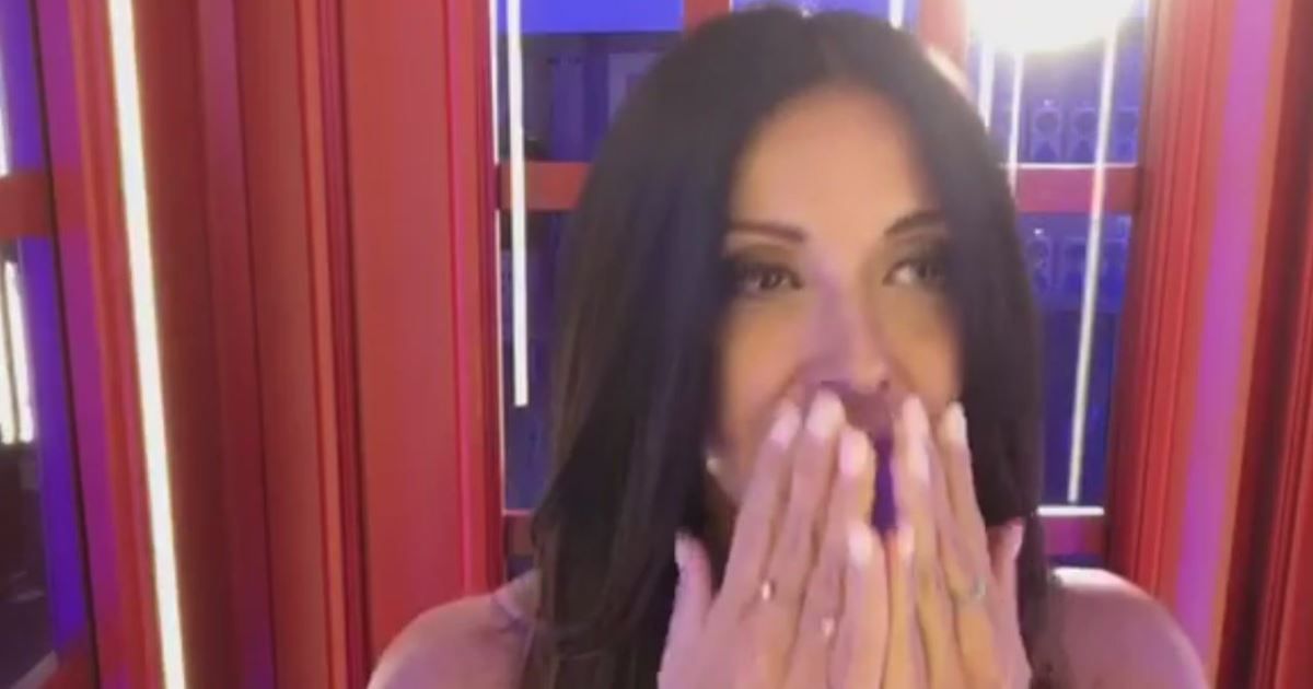 Pomeriggio Cinque: La #cabinarossa di…Sara Varone Video | Mediaset Infinity
