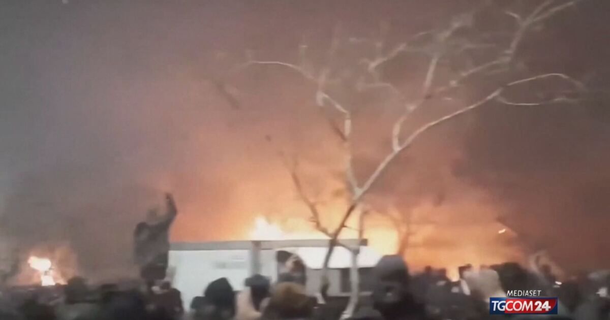 Tgcom24: Iran, altra giornata di proteste Video | Mediaset Infinity