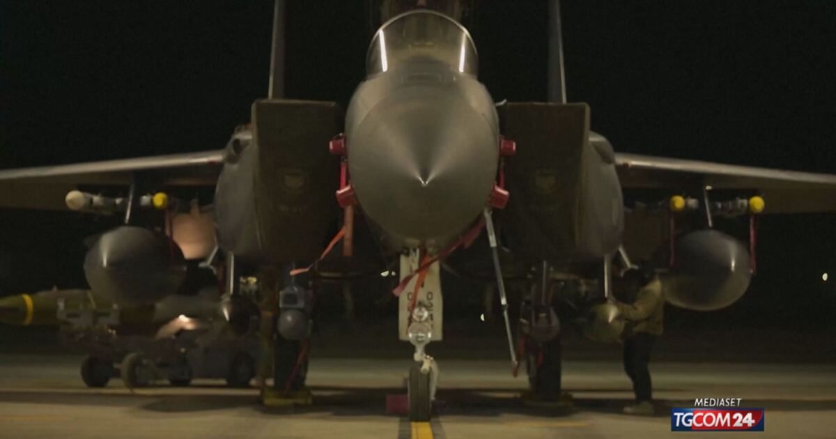 Tgcom24: Siria, l'attacco americano contro obiettivi dell'Isis Video ...