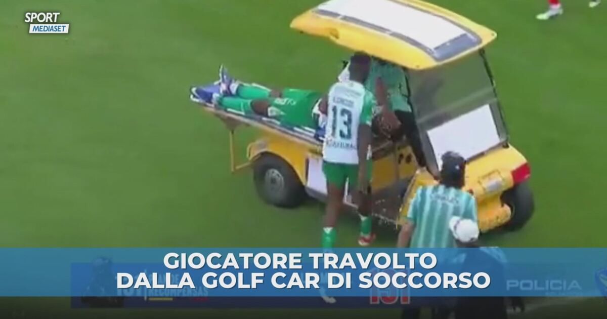 SportMediaset: Incredibile in Ecuador: calciatore investito in campo ...